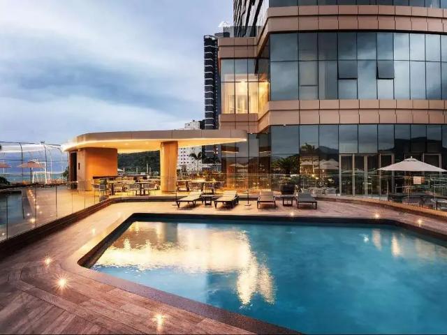 Apartamento para Venda em Balneário Camboriú/SC Barra Sul 4 Quartos