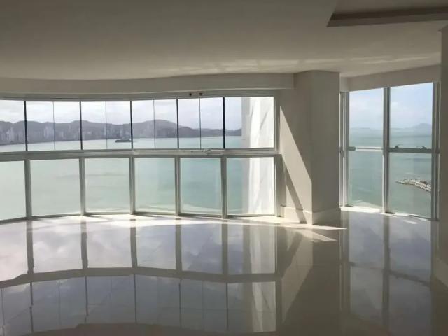 Apartamento para Venda em Balneário Camboriú/SC Barra Sul 4 Quartos