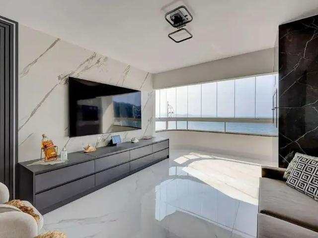 Apartamento para Venda em Balneário Camboriú/SC Barra Sul 4 Quartos