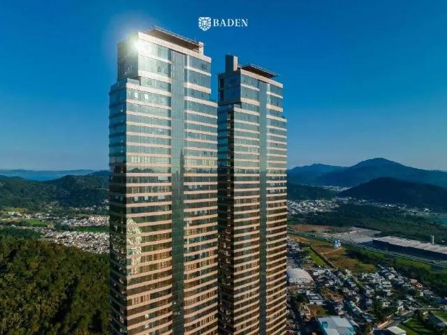 Apartamento para Venda em Balneário Camboriú/SC Barra Sul 4 Quartos