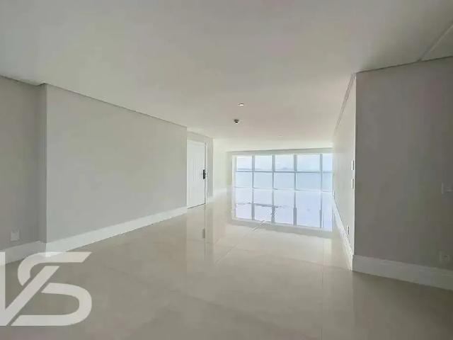 Apartamento para Venda em Balneário Camboriú/SC Barra Sul 4 Quartos