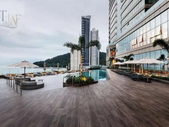 Apartamento para Venda em Balneário Camboriú/SC Barra Sul 4 Quartos