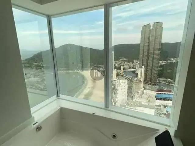 Apartamento para Venda em Balneário Camboriú/SC Barra Sul 4 Quartos