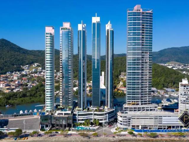 Apartamento para Venda em Balneário Camboriú/SC Barra Sul 4 Quartos