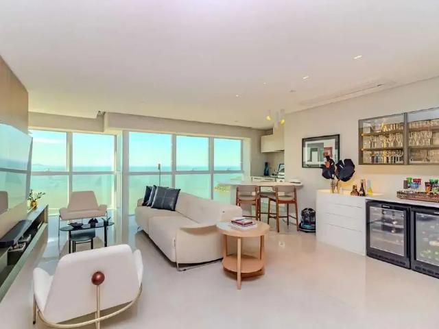 Apartamento para Venda em Balneário Camboriú/SC Barra Sul 4 Quartos
