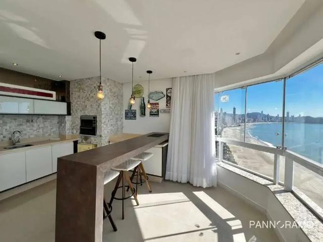 Apartamento para Venda em Balneário Camboriú/SC Barra Sul 4 Quartos