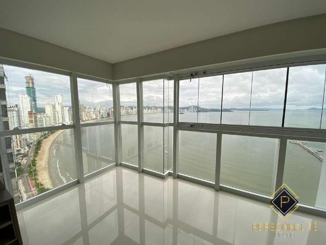 Apartamento para Venda em Balneário Camboriú/SC Barra Sul 4 Quartos