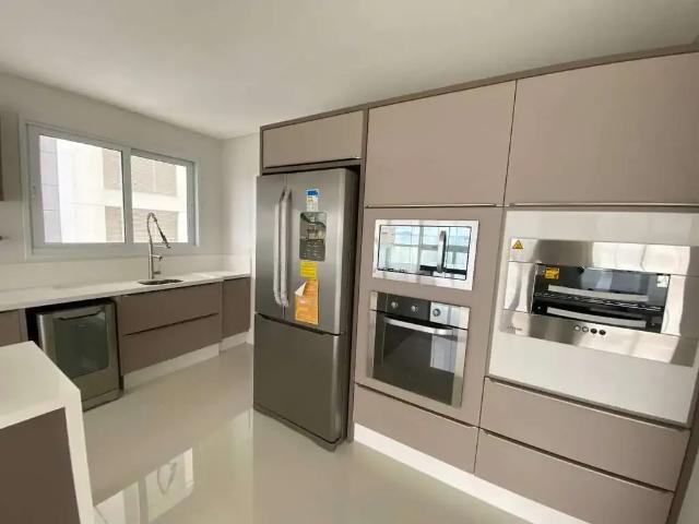 Apartamento para Venda em Balneário Camboriú/SC Barra Sul 5 Quartos