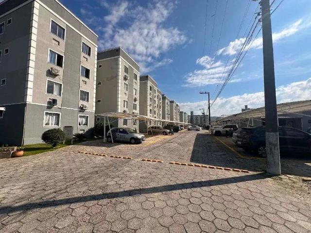 Apartamento para Venda em Balneário Camboriú/SC Barra 2 Quartos
