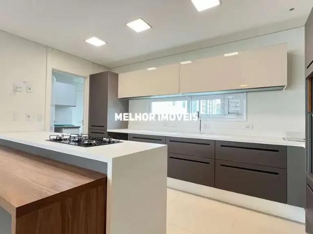 Apartamento para Venda em Balneário Camboriú/SC Centro 4 Quartos