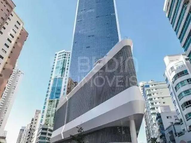 Apartamento para Venda em Balneário Camboriú/SC Centro 4 Quartos