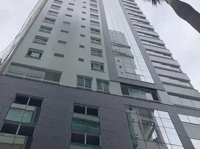Apartamento para Venda em Balneário Camboriú/SC Centro 4 Quartos