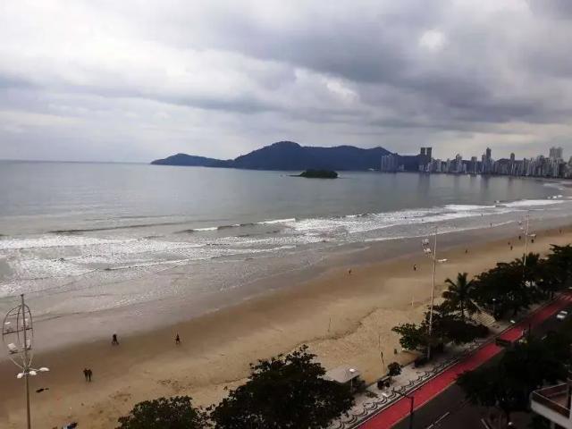 Apartamento para Venda em Balneário Camboriú/SC Centro 4 Quartos