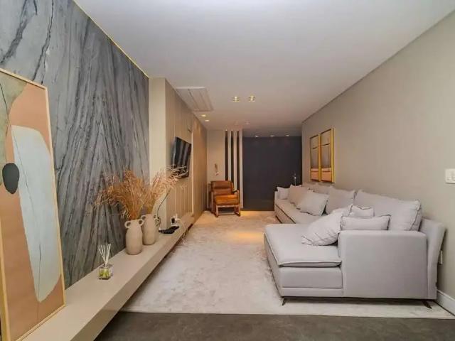 Apartamento para Venda em Balneário Camboriú/SC Centro 4 Quartos