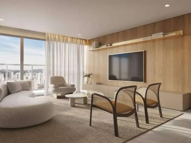 Apartamento para Venda em Balneário Camboriú/SC Centro 4 Quartos