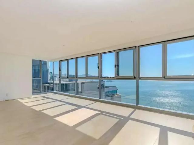 Apartamento para Venda em Balneário Camboriú/SC Centro 4 Quartos