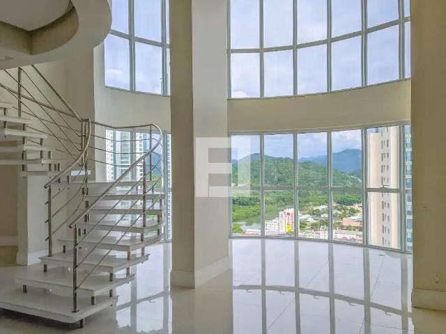Apartamento para Venda em Balneário Camboriú/SC Centro 4 Quartos