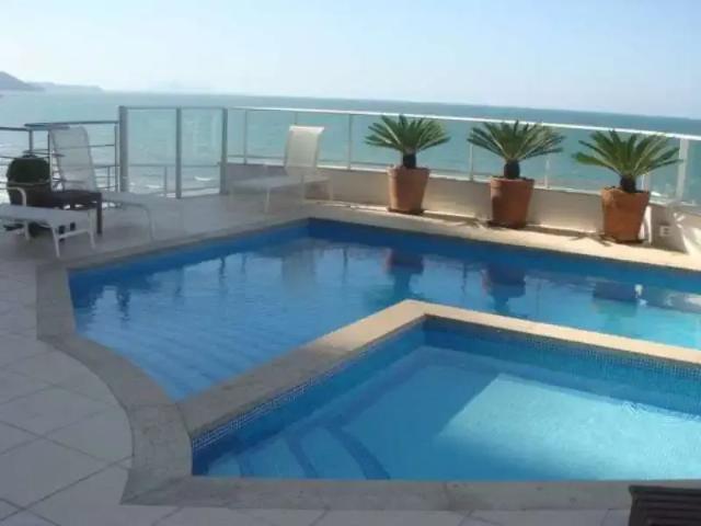 Apartamento para Venda em Balneário Camboriú/SC Centro 4 Quartos