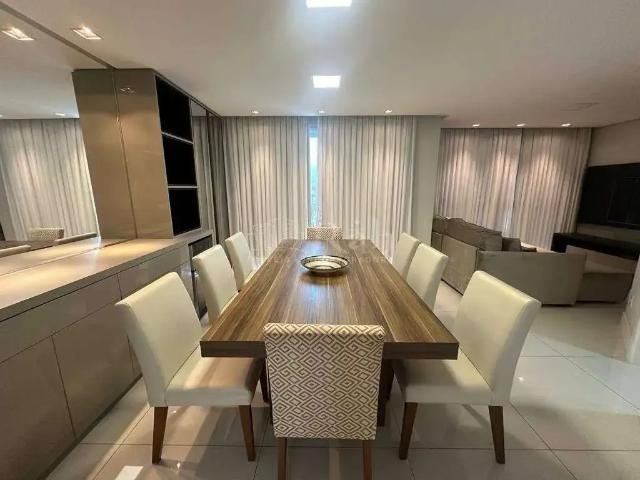 Apartamento para Venda em Balneário Camboriú/SC Centro 4 Quartos