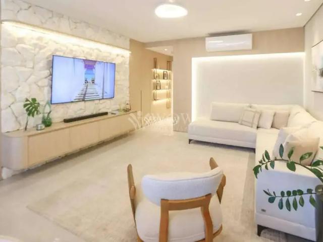 Apartamento para Venda em Balneário Camboriú/SC Centro 4 Quartos