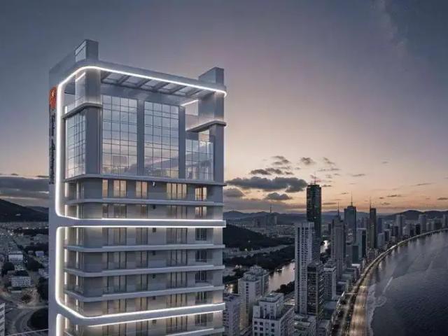 Apartamento para Venda em Balneário Camboriú/SC Centro 4 Quartos
