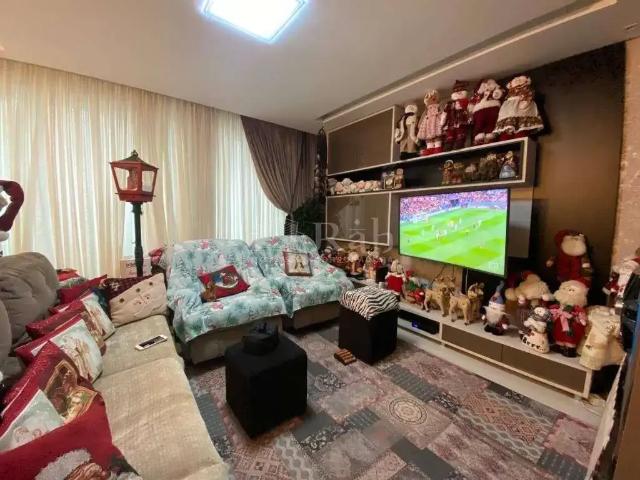 Apartamento para Venda em Balneário Camboriú/SC Centro 4 Quartos