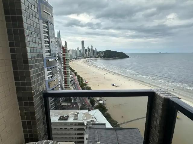 Apartamento para Venda em Balneário Camboriú/SC Centro 4 Quartos