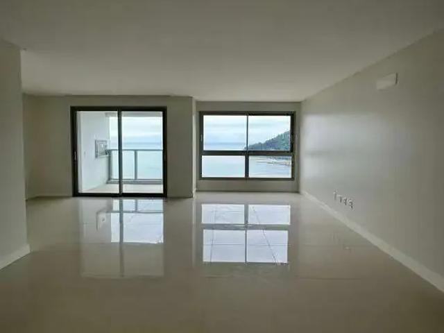 Apartamento para Venda em Balneário Camboriú/SC Centro 4 Quartos