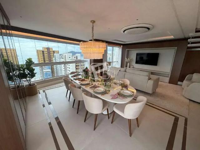 Apartamento para Venda em Balneário Camboriú/SC Centro 4 Quartos