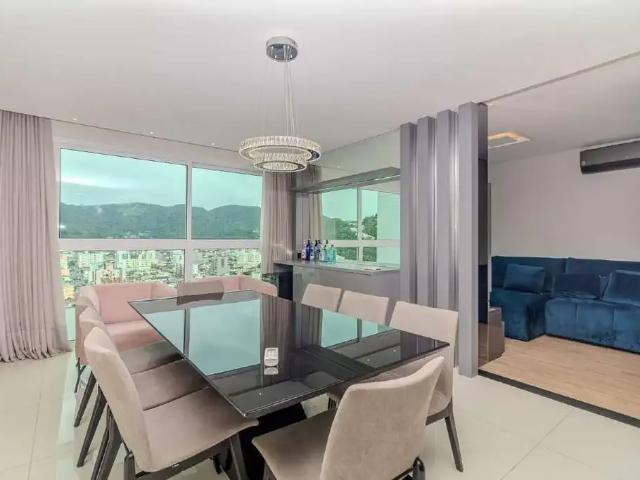 Apartamento para Venda em Balneário Camboriú/SC Centro 3 Quartos