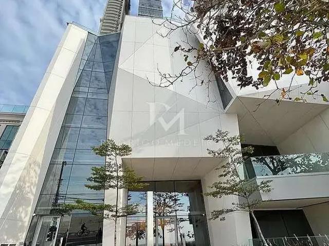 Apartamento para Venda em Balneário Camboriú/SC Centro 4 Quartos