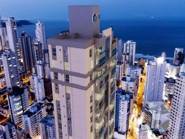 Apartamento para Venda em Balneário Camboriú/SC Centro 4 Quartos