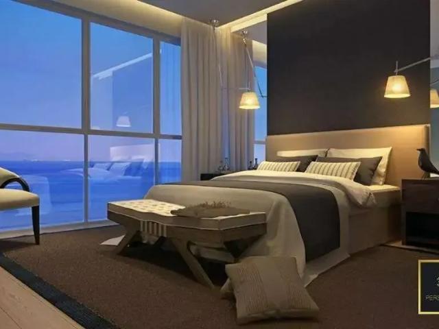 Apartamento para Venda em Balneário Camboriú/SC Centro 4 Quartos