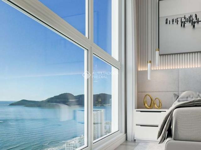 Apartamento para Venda em Balneário Camboriú/SC Centro 4 Quartos