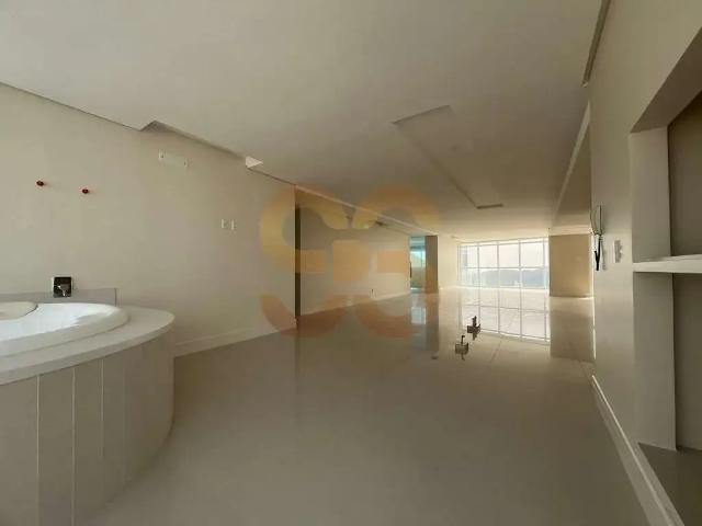 Apartamento para Venda em Balneário Camboriú/SC Centro 4 Quartos