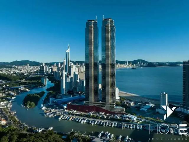 Apartamento para Venda em Balneário Camboriú/SC Centro 4 Quartos