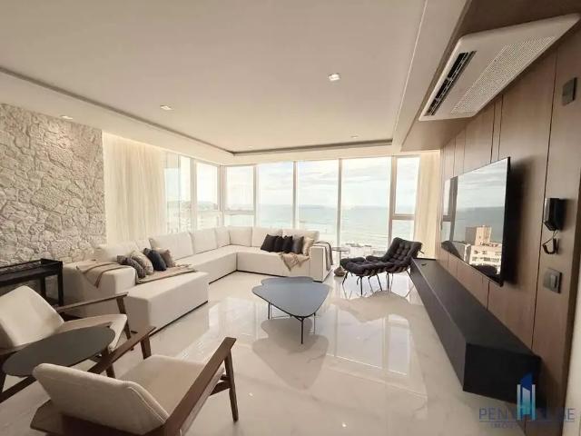 Apartamento para Venda em Balneário Camboriú/SC Centro 4 Quartos