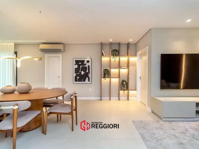 Apartamento para Venda em Balneário Camboriú/SC Centro 4 Quartos