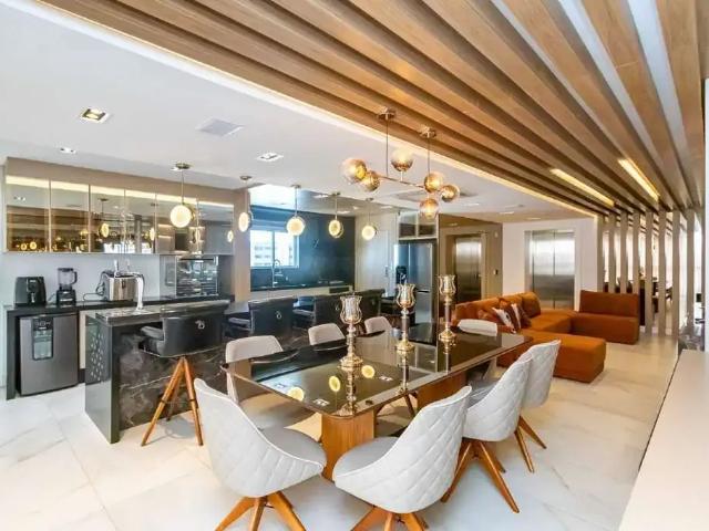 Apartamento para Venda em Balneário Camboriú/SC Centro 4 Quartos