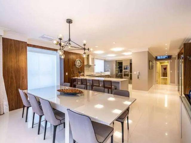 Apartamento para Venda em Balneário Camboriú/SC Centro 4 Quartos