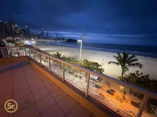 Apartamento para Venda em Balneário Camboriú/SC Centro 4 Quartos