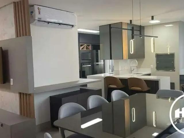 Apartamento para Venda em Balneário Camboriú/SC Centro 4 Quartos