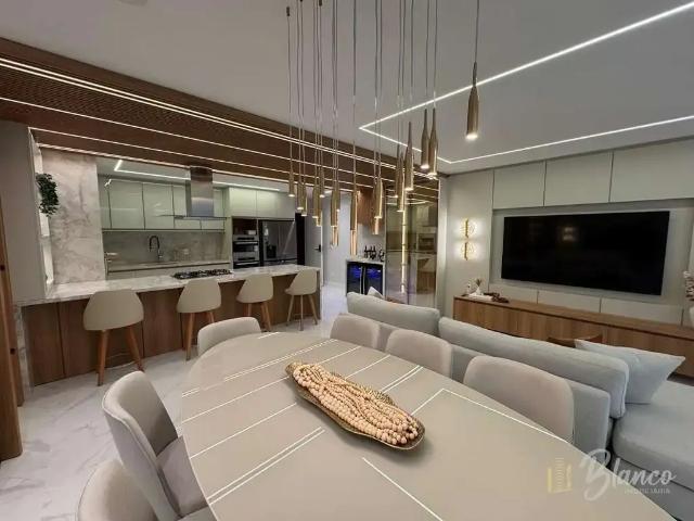 Apartamento para Venda em Balneário Camboriú/SC Centro 4 Quartos