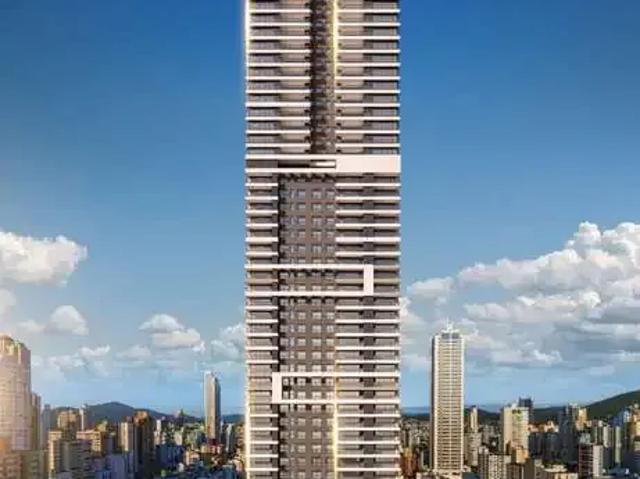 Apartamento para Venda em Balneário Camboriú/SC Centro 4 Quartos