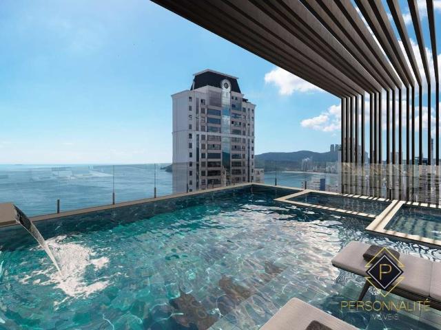 Apartamento para Venda em Balneário Camboriú/SC Centro 4 Quartos