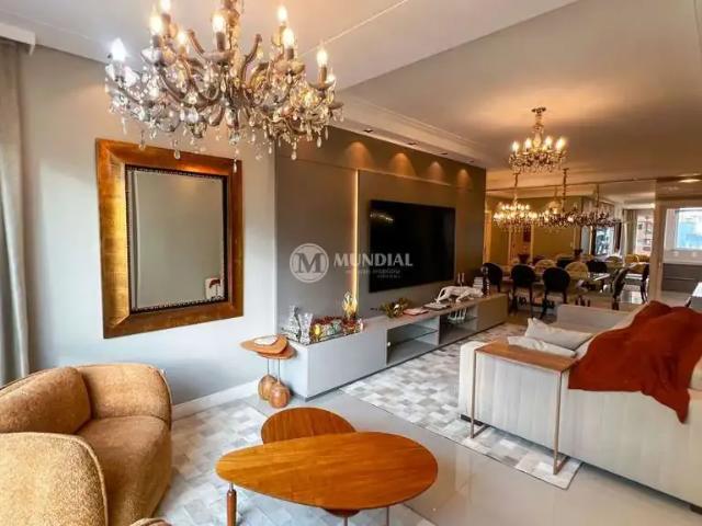 Apartamento para Venda em Balneário Camboriú/SC Centro 4 Quartos