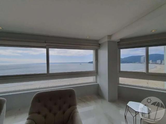 Apartamento para Venda em Balneário Camboriú/SC Centro 4 Quartos