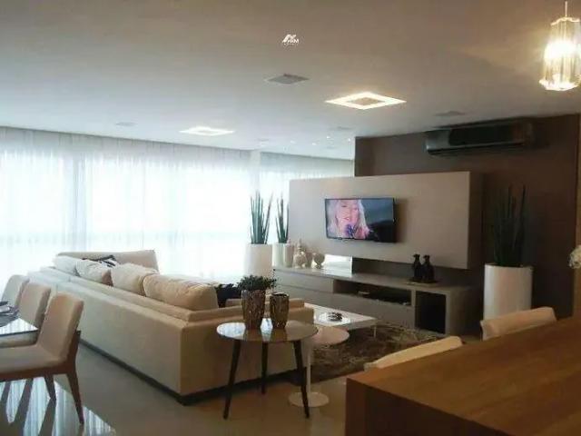 Apartamento para Venda em Balneário Camboriú/SC Centro 4 Quartos