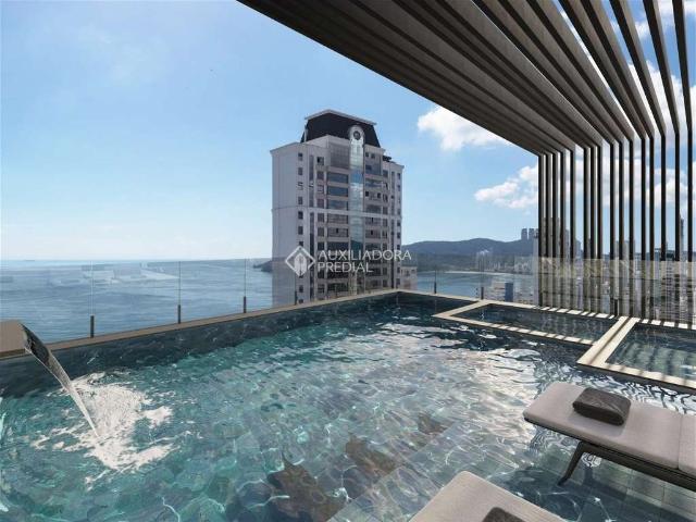 Apartamento para Venda em Balneário Camboriú/SC Centro 4 Quartos