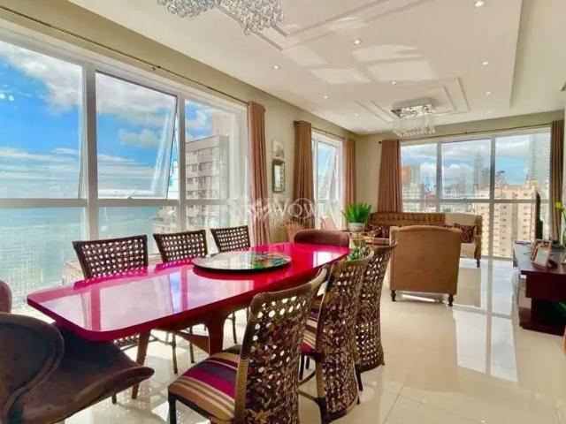 Apartamento para Venda em Balneário Camboriú/SC Centro 4 Quartos